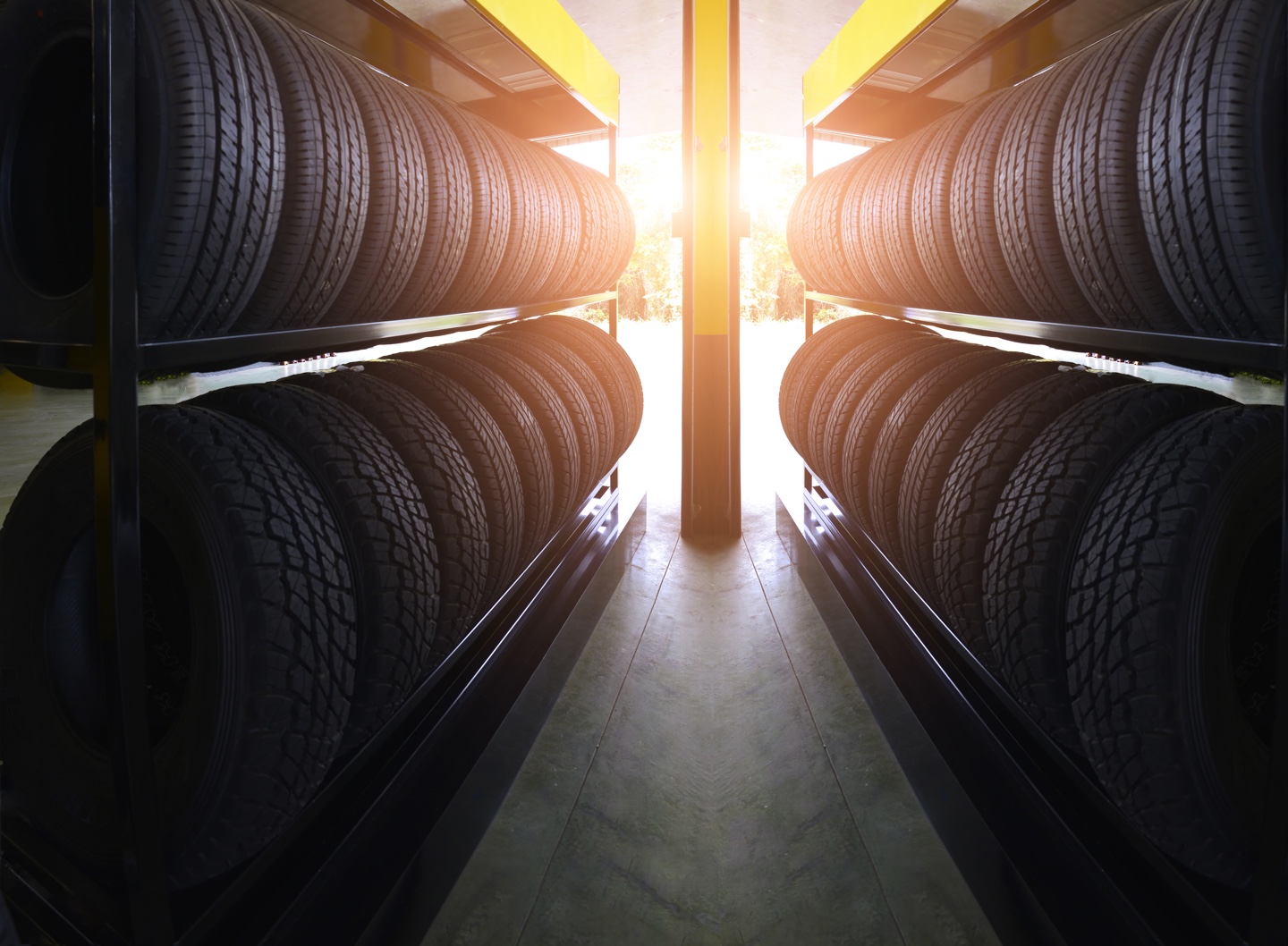 Automotive | Mobile Sales & Distribution Software Platform | Mobisoft